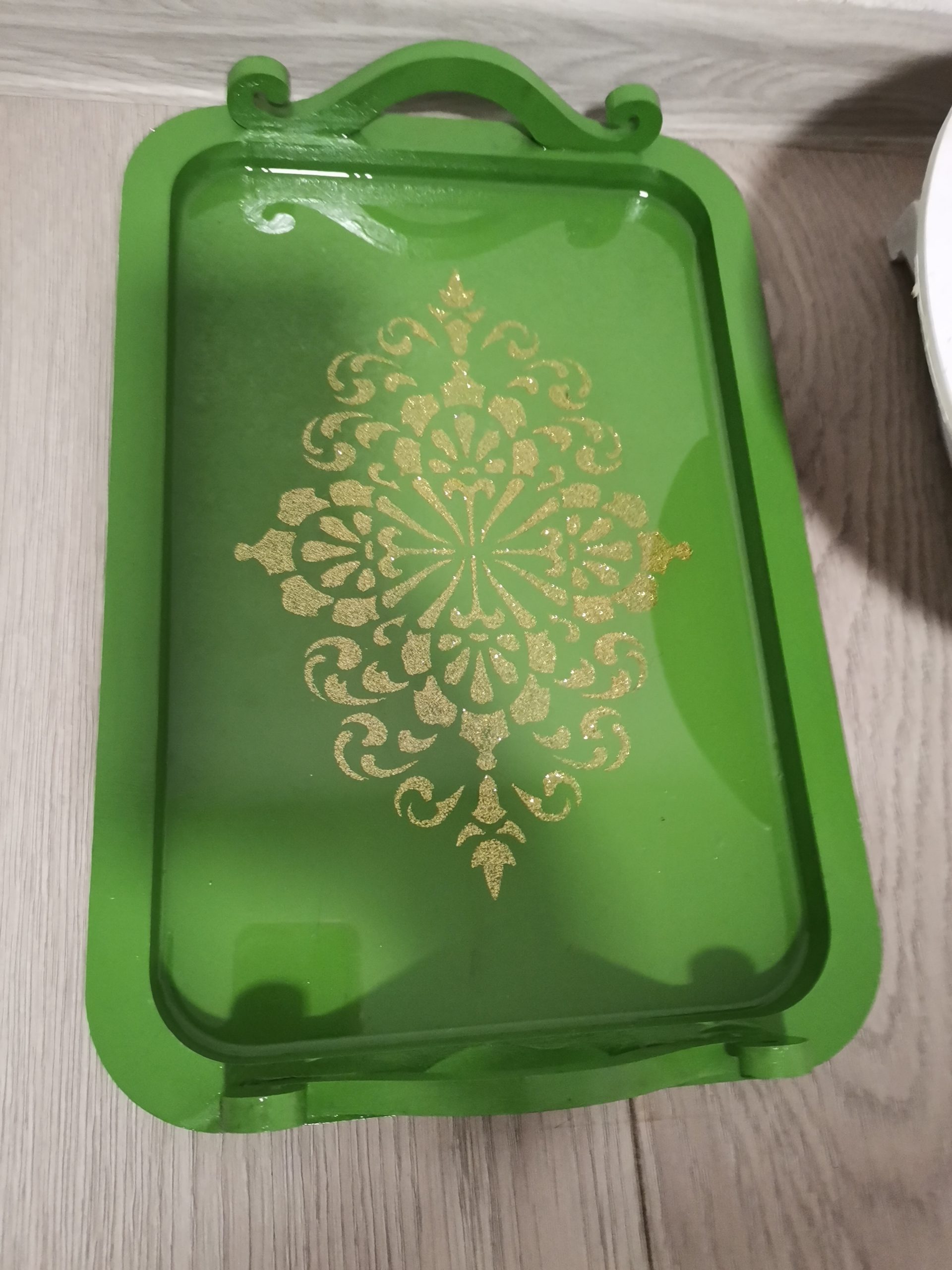 Table sa staklom – Kukica