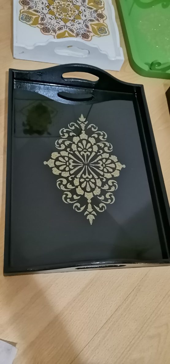 Table sa staklom – Kukica